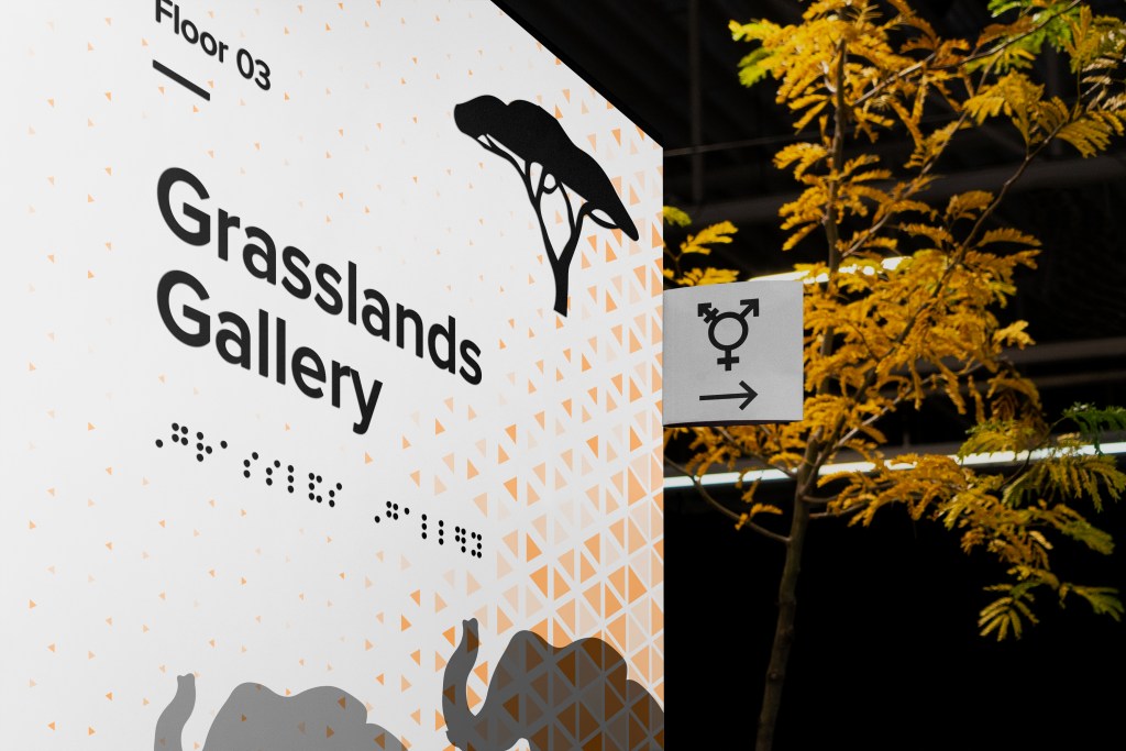 Zoo Without Animals – Hannah Schneider